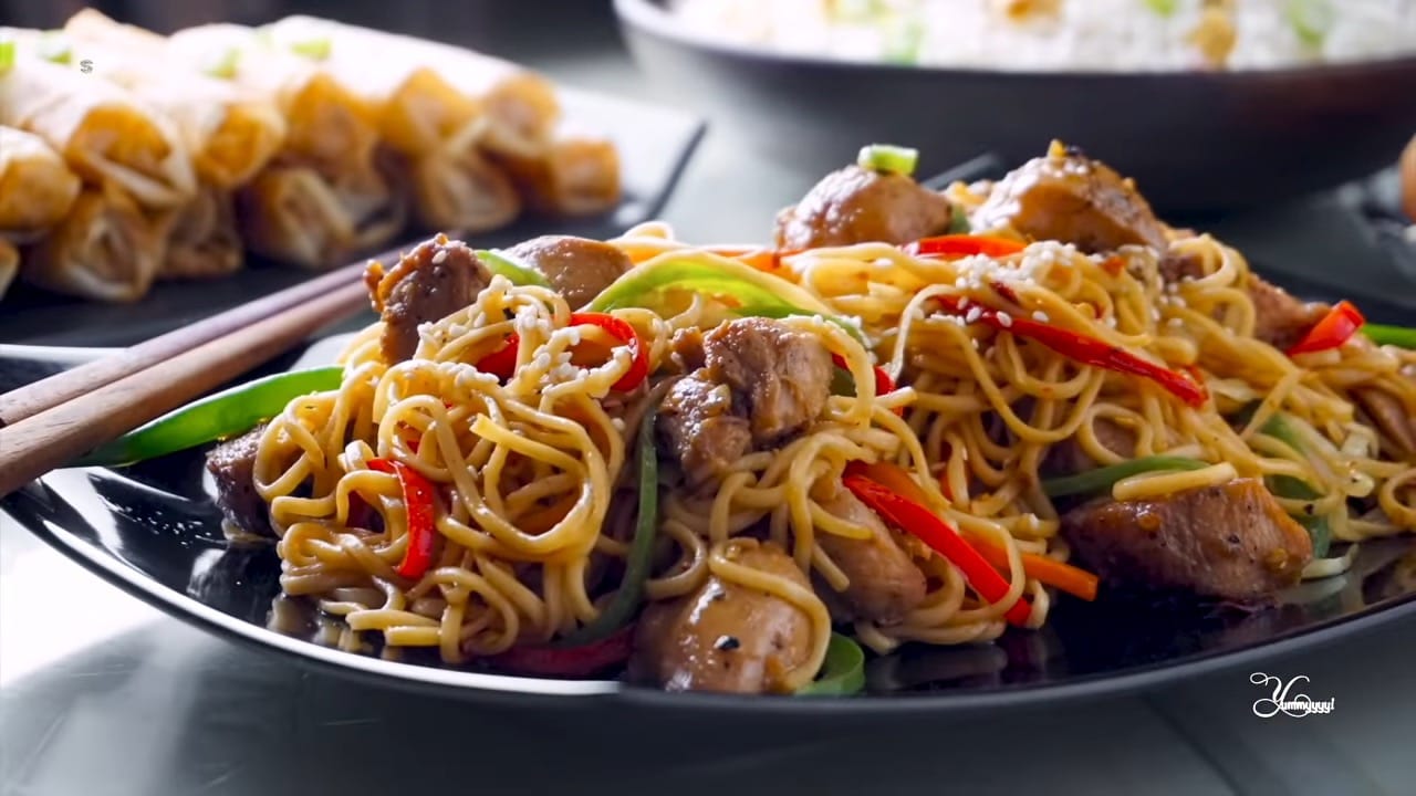 chicken chow mein - Bon apetit