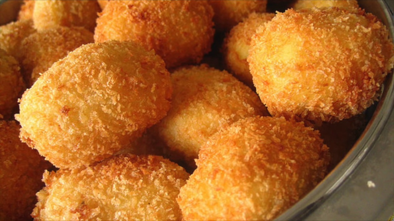 Potato cheese croquettes - quick and simple - Bon apetit